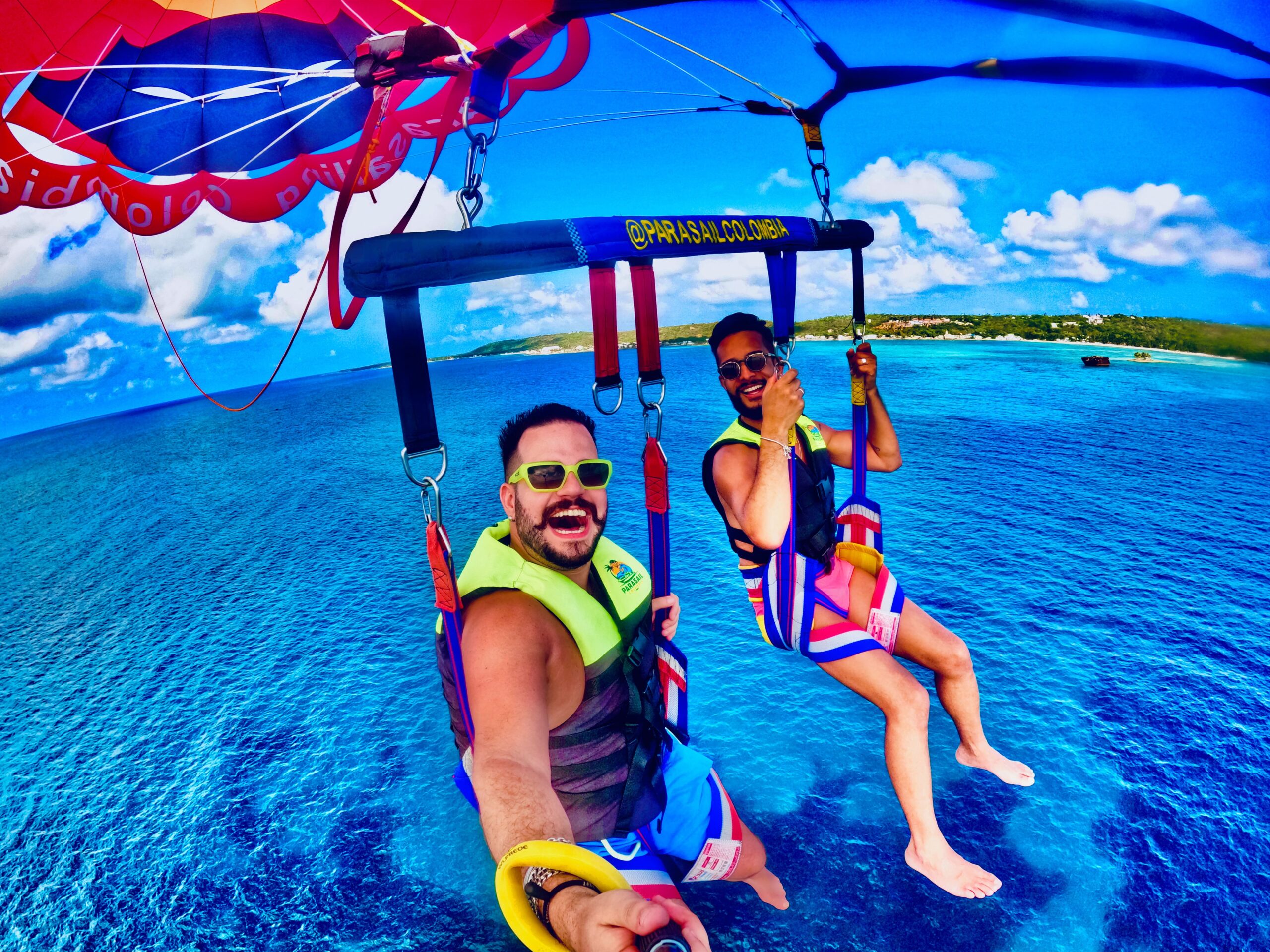 Parasail San Andres (Para toda la Familia) Parasail Colombia